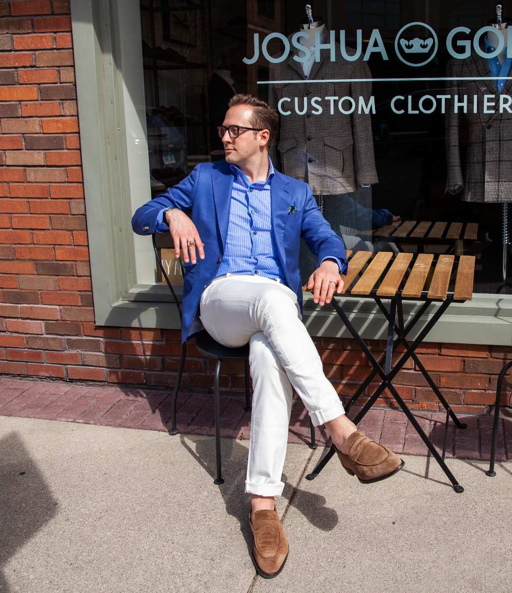 Footwear Joshua Gold - Step into Style and Comfort